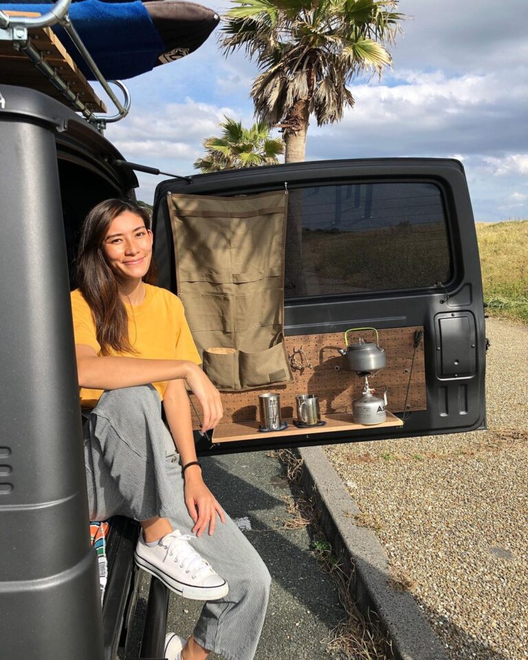 JA11ジムニーは「かけがえのない存在」サーフィン、キャンプ、SUP、釣りに大活躍♡ | MOBY [モビー]