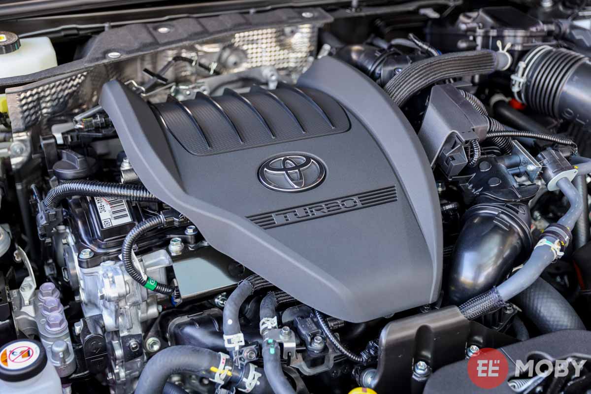 新型クラウン最上位グレード「RS“Advanced”」最速試乗！「国産高級車＝クラウン」は存在したか？ | MOBY [モビー]