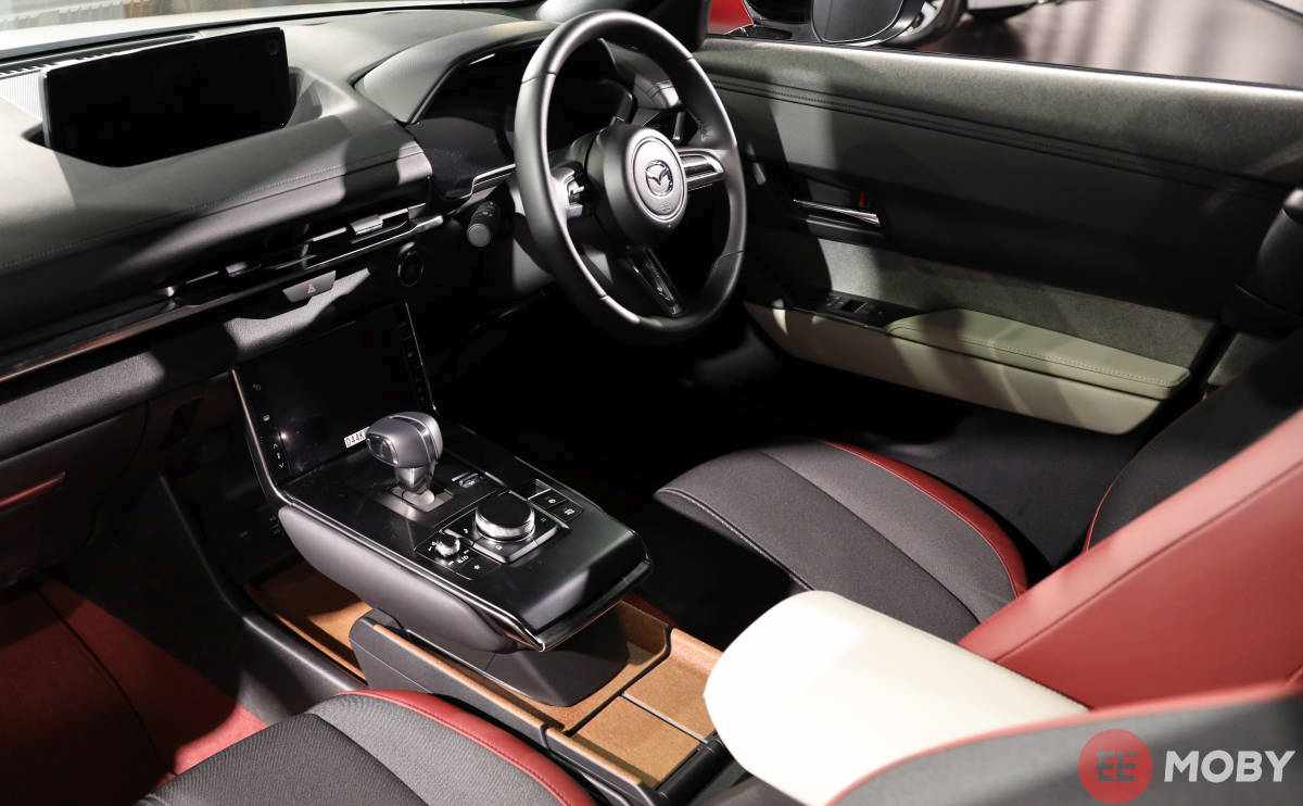 「これからのマツダ」の叩き台？挑戦を続けるマツダ「MX」シリーズの最新版「マツダMX-30」【推し車】 | MOBY [モビー]