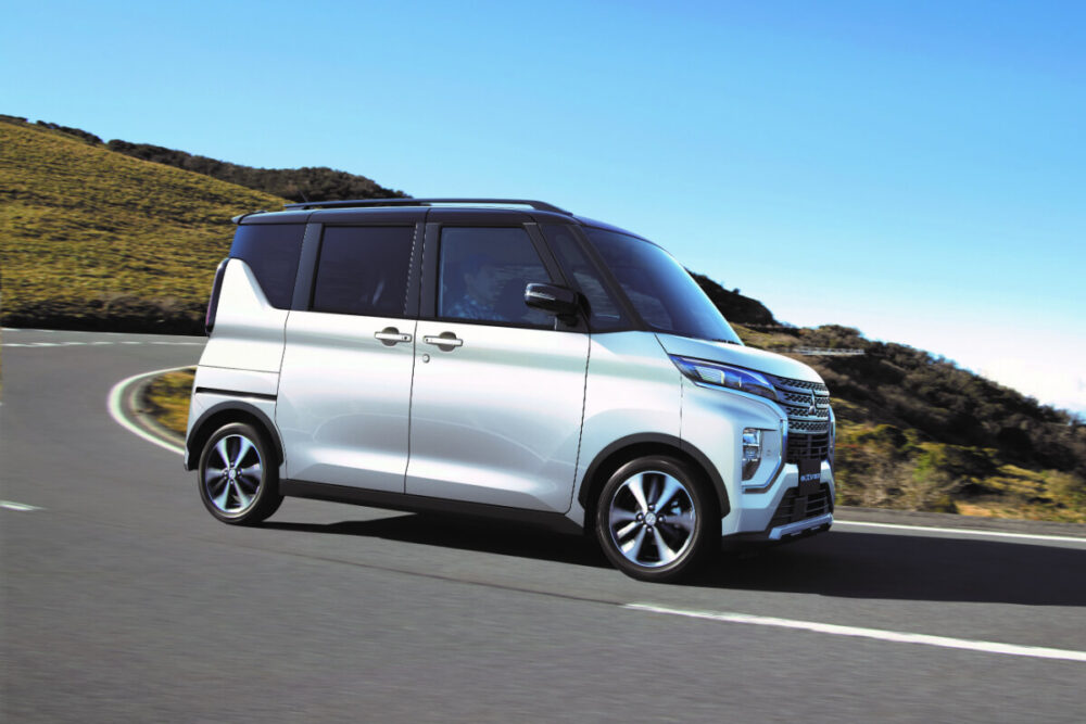 三菱『eKクロス スペース』生産終了！5月発売の新型『デリカミニ』へバトンタッチ | MOBY [モビー]