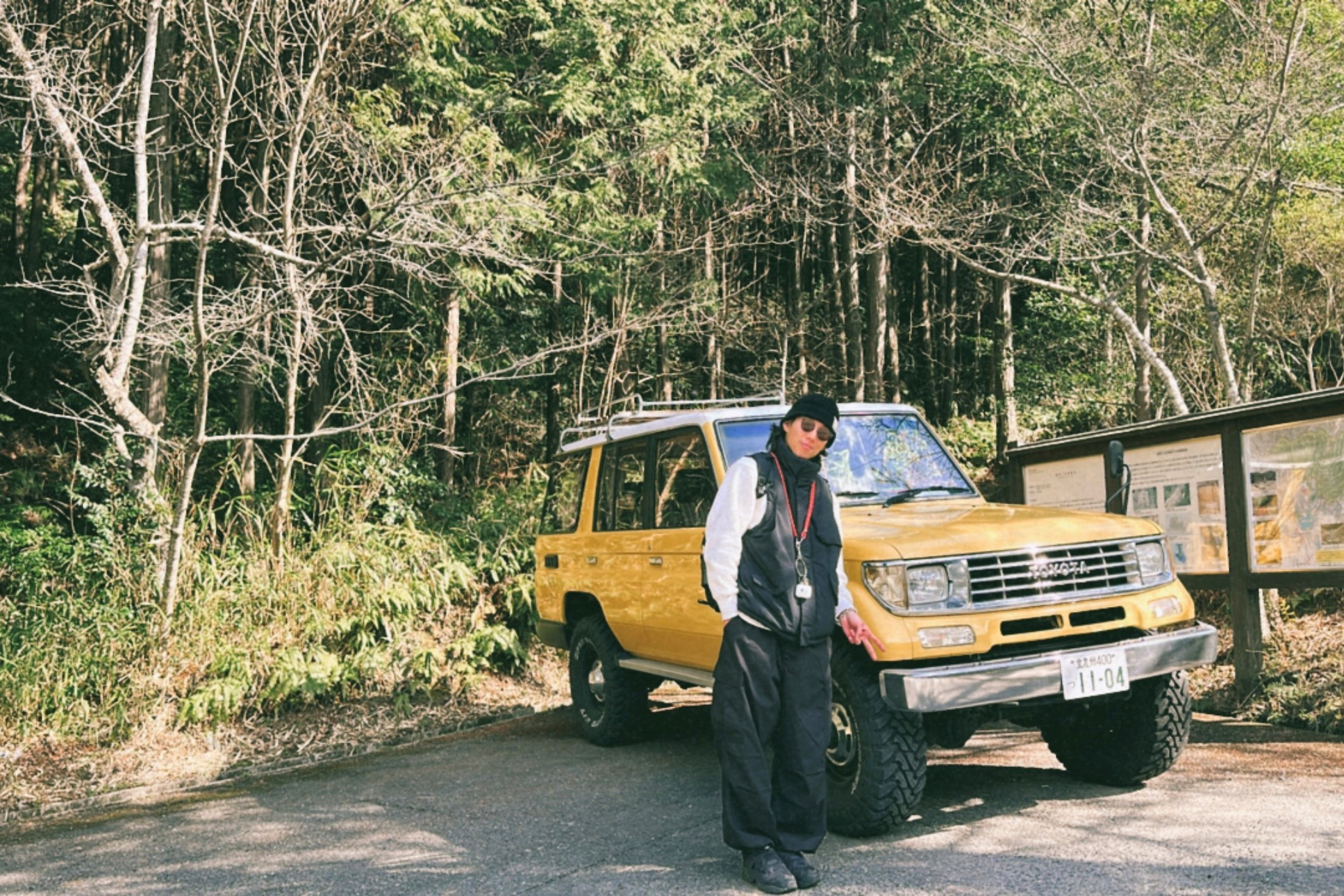 78プラド購入の決め手は「イエローカラー」と「MT車」！キャンプも車中泊も楽しむ、仲良し夫婦の相棒☆ | MOBY [モビー]