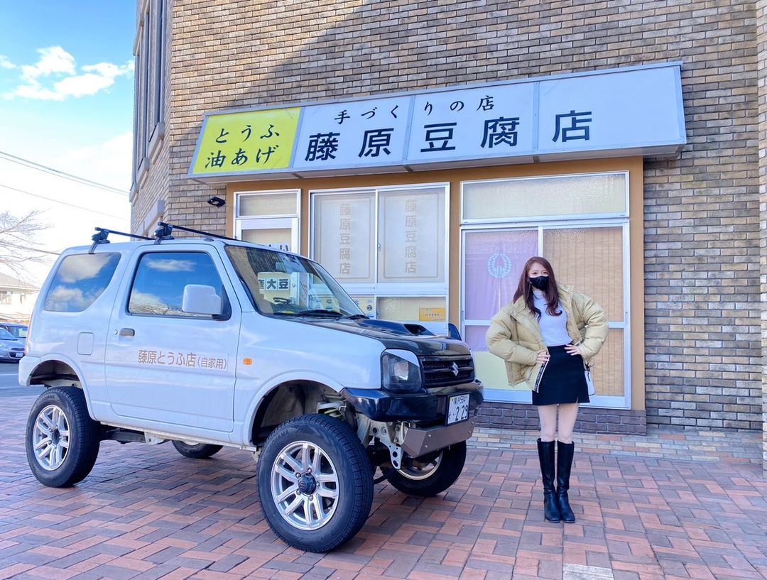 ジムニーJB23のお顔や形に一目惚れ♡オリジナルジムニーを楽しめて一石二鳥！磐梯吾妻スカイラインに行ってワイスピごっこしたい！ | MOBY [モビー]