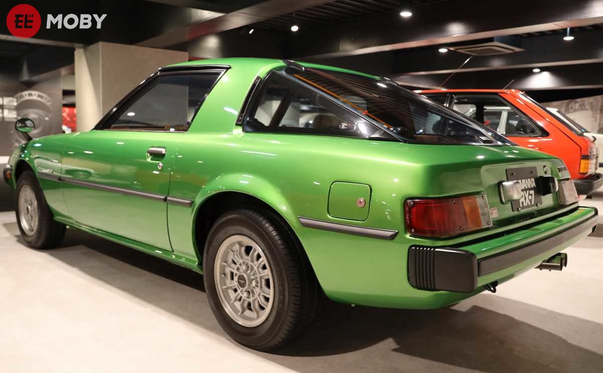 スーパーカーブーム世代を魅了した《SA22C型》初代マツダの伝説的スポーツカー・サバンナ RX-7【推し車】 | MOBY [モビー]