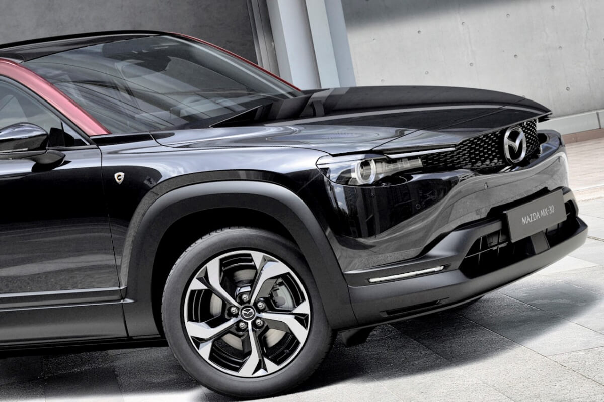 マツダ、オートモビルカウンシルでロータリーPHEV『MX-30 R-EV』日本初展示 | MOBY [モビー]