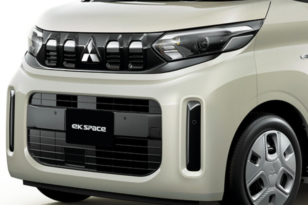 三菱『eK スペース』がフェイスリフトで顔つき一新！新色追加やターボグレード廃止も | MOBY [モビー]