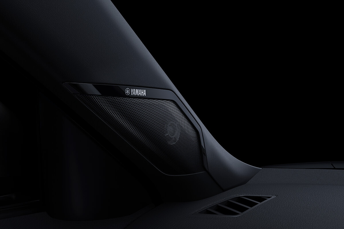 三菱が新型コンパクトSUVをチラ見せ！『XFC コンセプト』市販モデル？インドネシアで公開へ | MOBY [モビー]