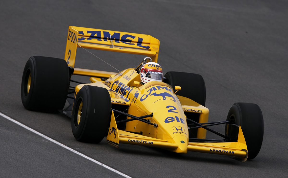セナ＆中嶋悟による無敵の黄金時代！ホンダエンジンが表彰台を独占したマシン・ロータス ホンダ 99T【推し車】 | MOBY [モビー]