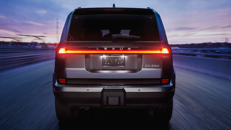 新型レクサス『GX』の全貌が初公開！本格オフロード仕様も登場、2023年末より順次展開予定 | MOBY [モビー]