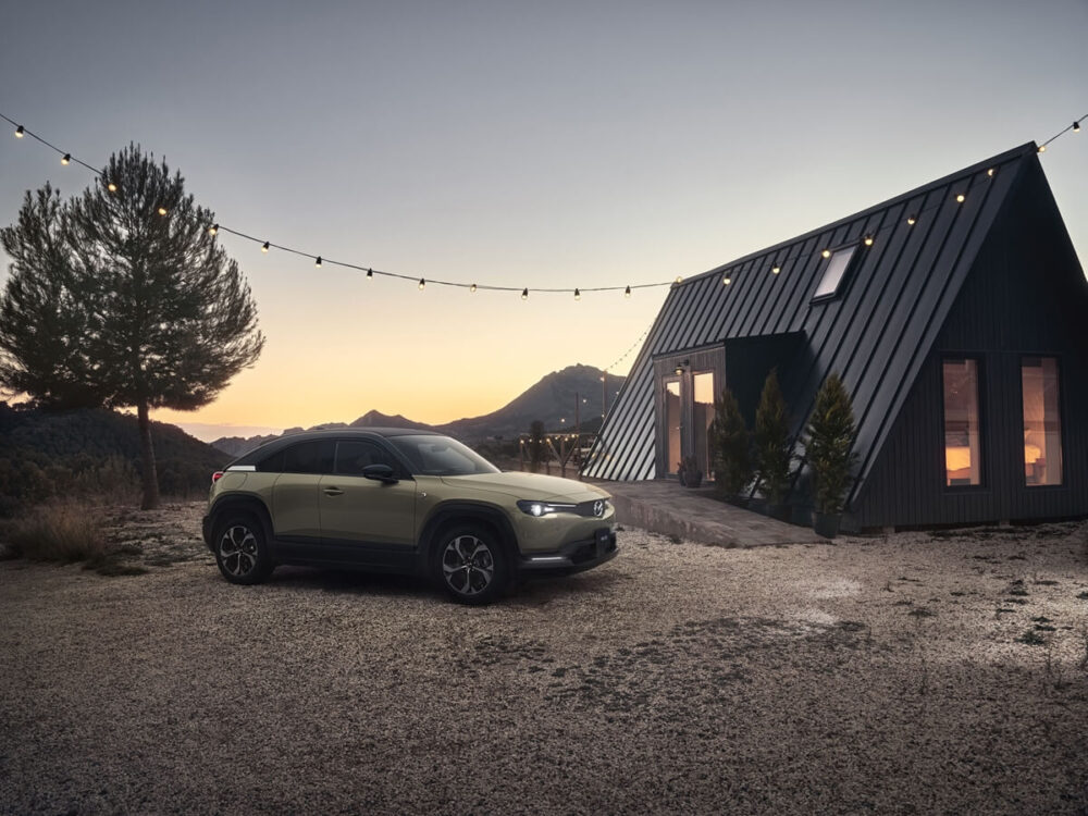 画像：“ロータリーエンジン搭載車”ついに復活！マツダ『MX-30 Rotary-EV』予約受注開始 | MOBY [モビー]