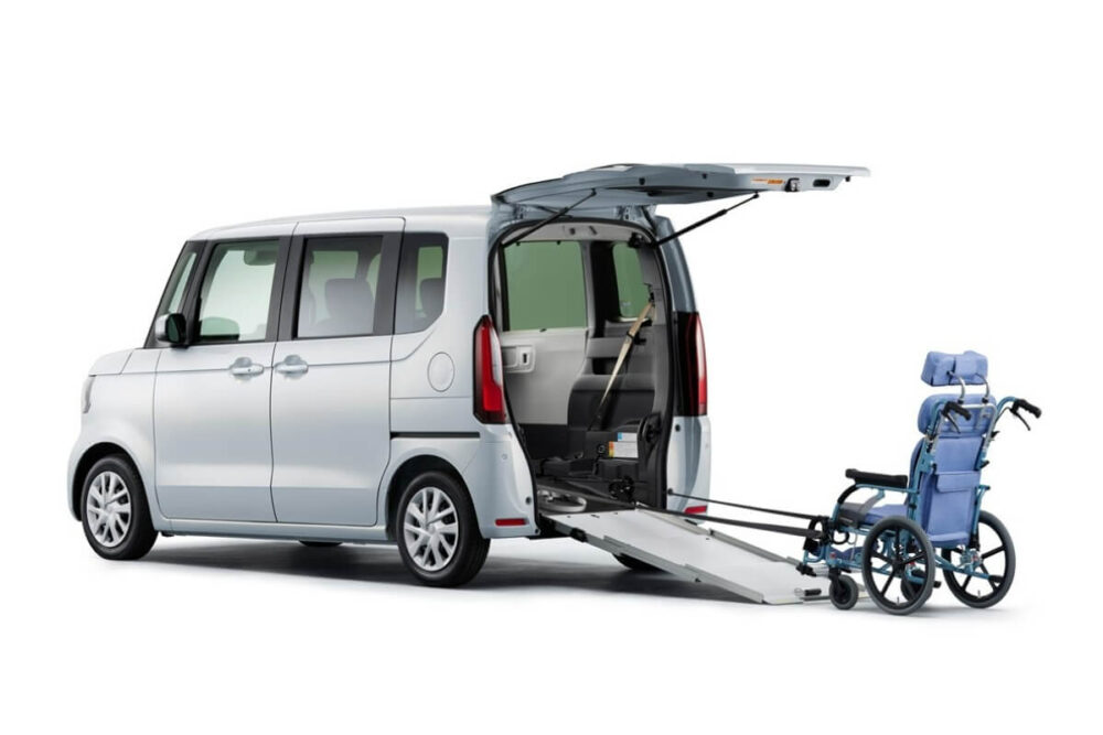 画像：ホンダ新型『N-BOX』発売！デザイン磨き先進装備も充実、164万円から | MOBY [モビー]