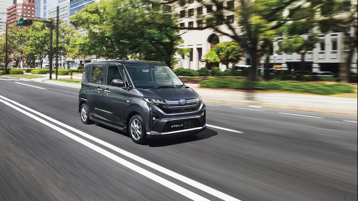 スバルの最小SUV「レックス」にハイブリッドモデル登場！軽ワゴン新型「ステラ」はスライドドア採用に | MOBY [モビー]
