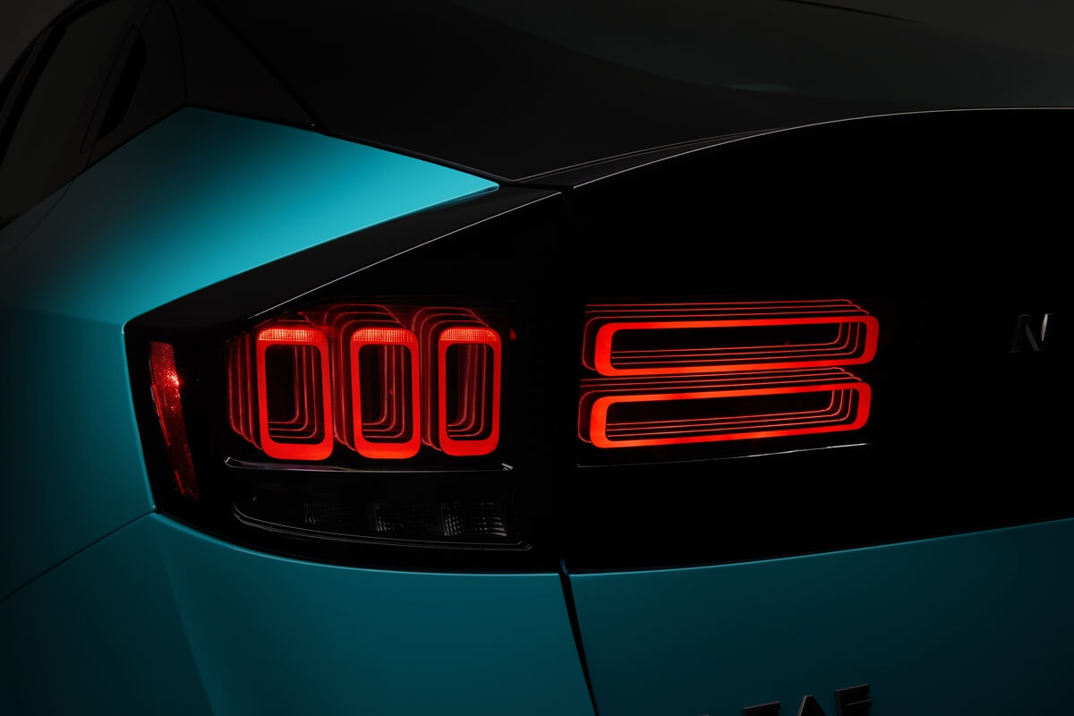 “量販EVのパイオニア”大胆進化！日産が新型「リーフ」を発表…航続距離600km実現の遊び心秘めたクロスオーバーに | MOBY [モビー]