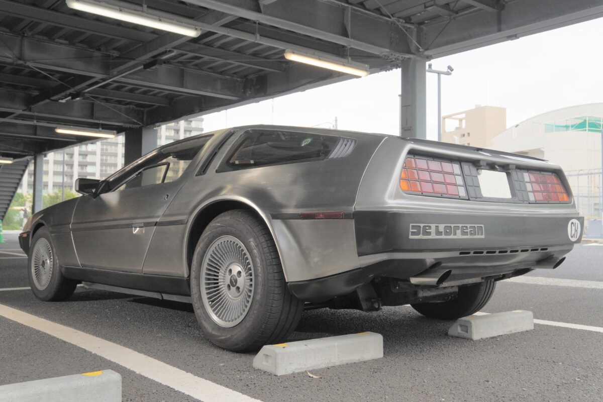 40年以上前のクルマなのに今もなお人を惹きつける！ DMC デロリアン【みんなのクルマ】 | MOBY [モビー]