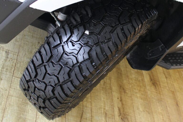 トヨタ「ランドクルーザー250」のカスタムは何ができる？ショップが提案するプランを見てみよう！ | MOBY [モビー]